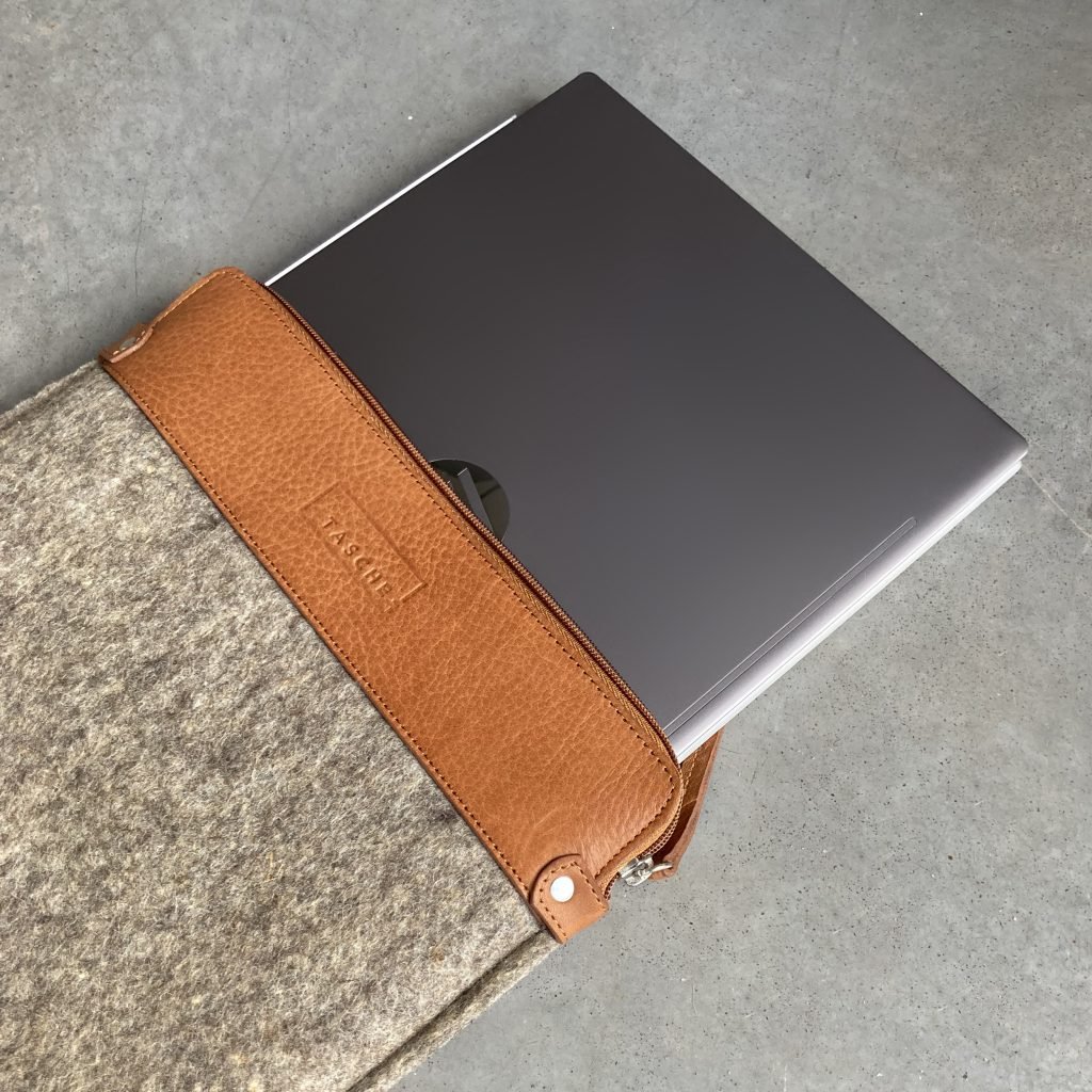 Funda “Porta Notebook” Trelew – Caramelo – TASCHE